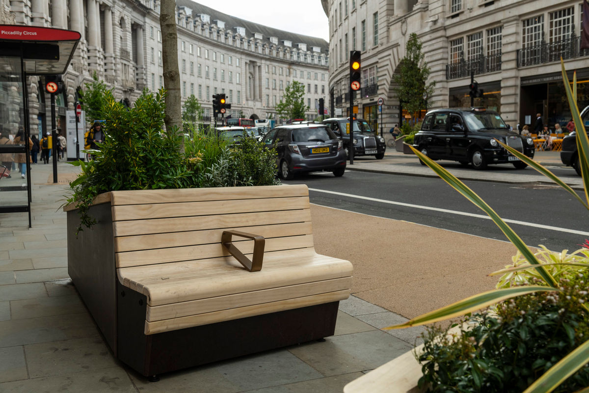 Images for Bespoke benches to integrate with planters on Regent Street