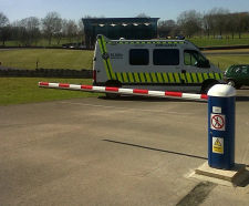 Automatic rising arm barriers | Jacksons Fencing