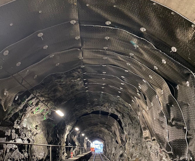 Oldroyd® Xtf - tunnel waterproofing and fire-resistant membrane ...