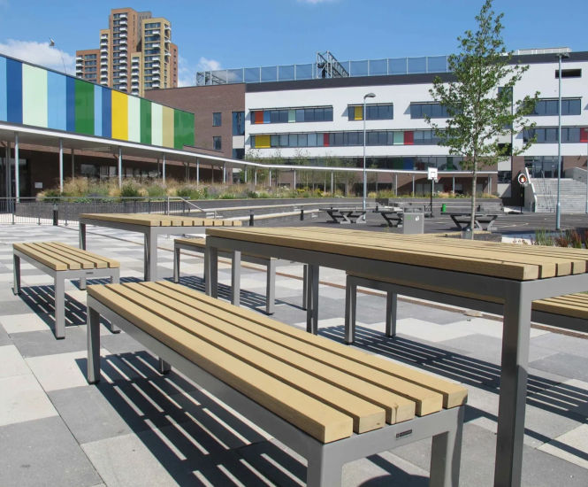 Parallel steel and iroko hardwood bench | Furnitubes