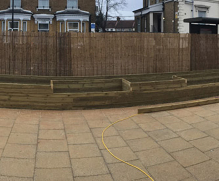 Bespoke planters for Whitehorse Manor Primary School | Images