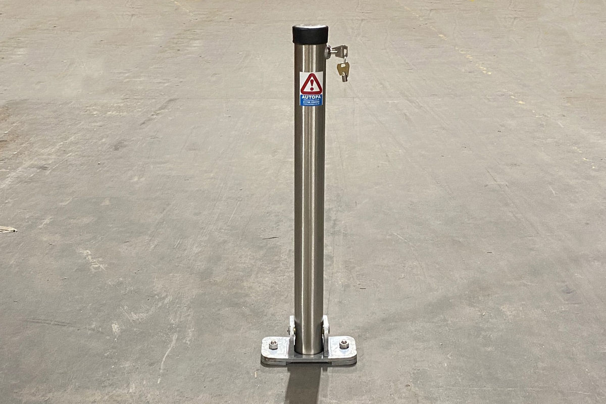 AUTOPA hinged, lockable parking posts | AUTOPA | ESI External Works