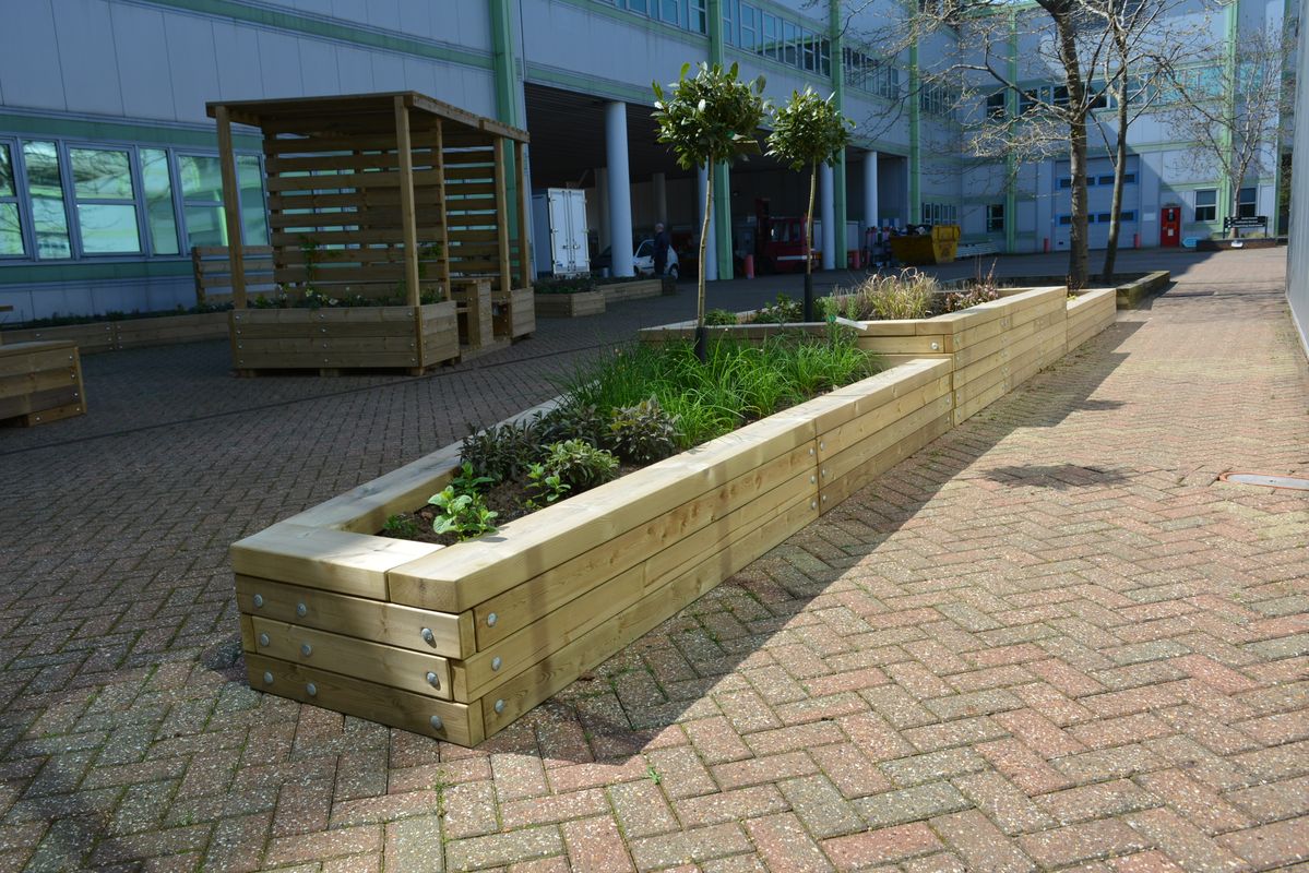Images for Seating and planters for café courtyard - Loughborough ...