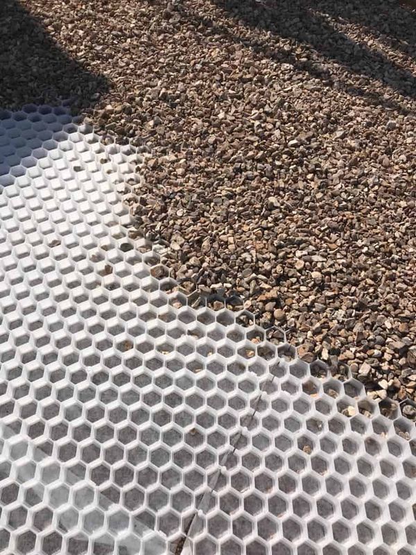 Gravel stabiliser system for residential driveway refurbishment | Images