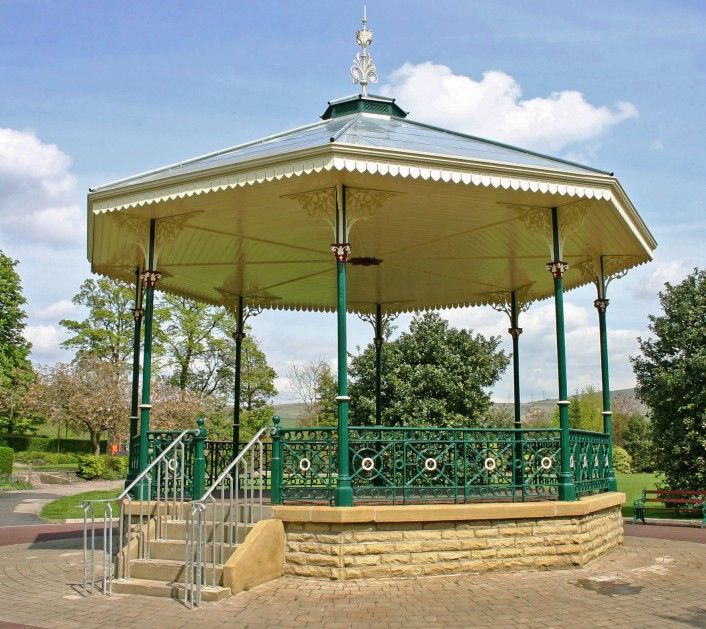 Bespoke bandstands | Images