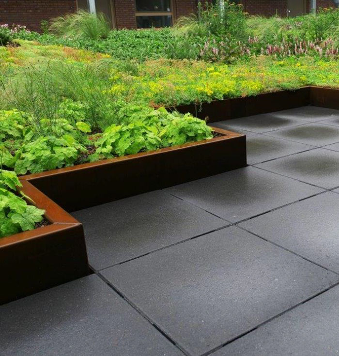 Form pedestal paving system for functional roofs | Hardscape | ESI ...
