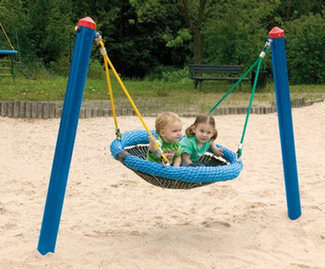 Mini M swing, posts with suspension bearings | Huck Play