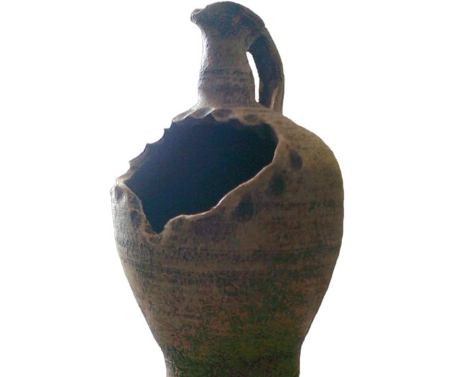 Manolis - handmade terracotta pot with cutout for trailing plants ...