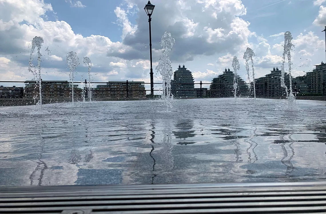 Images for 9-jet plaza water feature for urban environment - Fulham