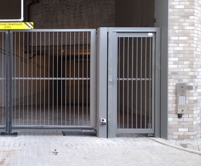 LPS 1175 Platinum pedestrian gates - SR1, SR2 & SR3, SBD | Frontier Pitts