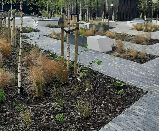 Kinley's 200mm high Fort edging for Buchanan Wharf | Kinley