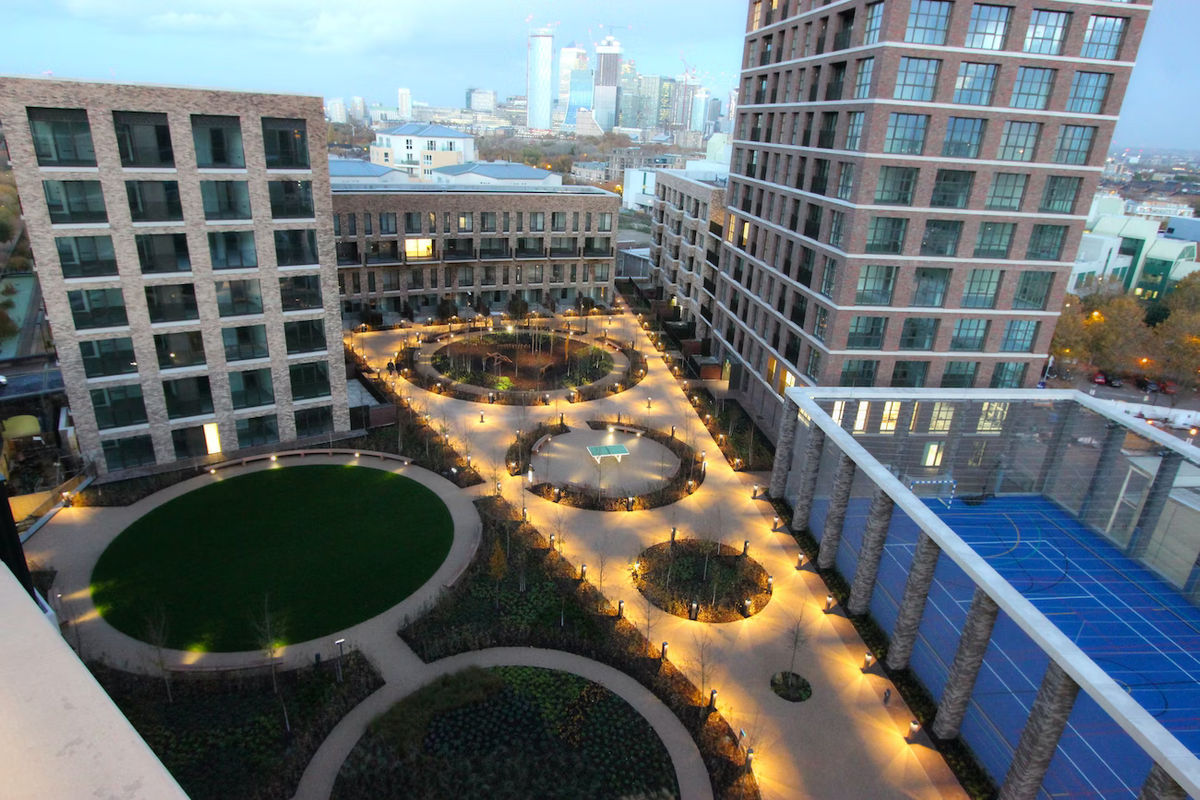 AluExcel landscape edging for 3000sqm garden at Project Light | Images