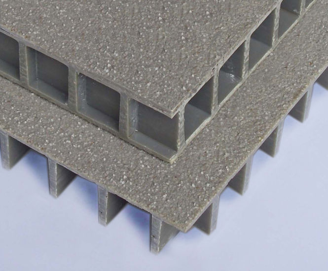 Quartzgrip™ Solid Top GRP Grating | Step on Safety