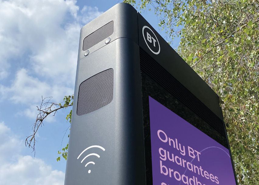 Iconic digital StreetHub signage units with WiFi for BT | Images
