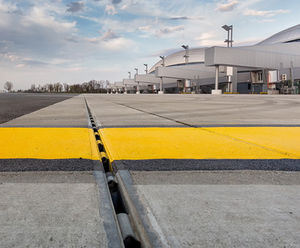 Linear slot drainage channels | EXTERNAL WORKS