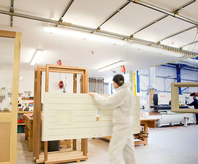 Multirail Auto powered overhead conveyor system | Runners Sliding Door ...