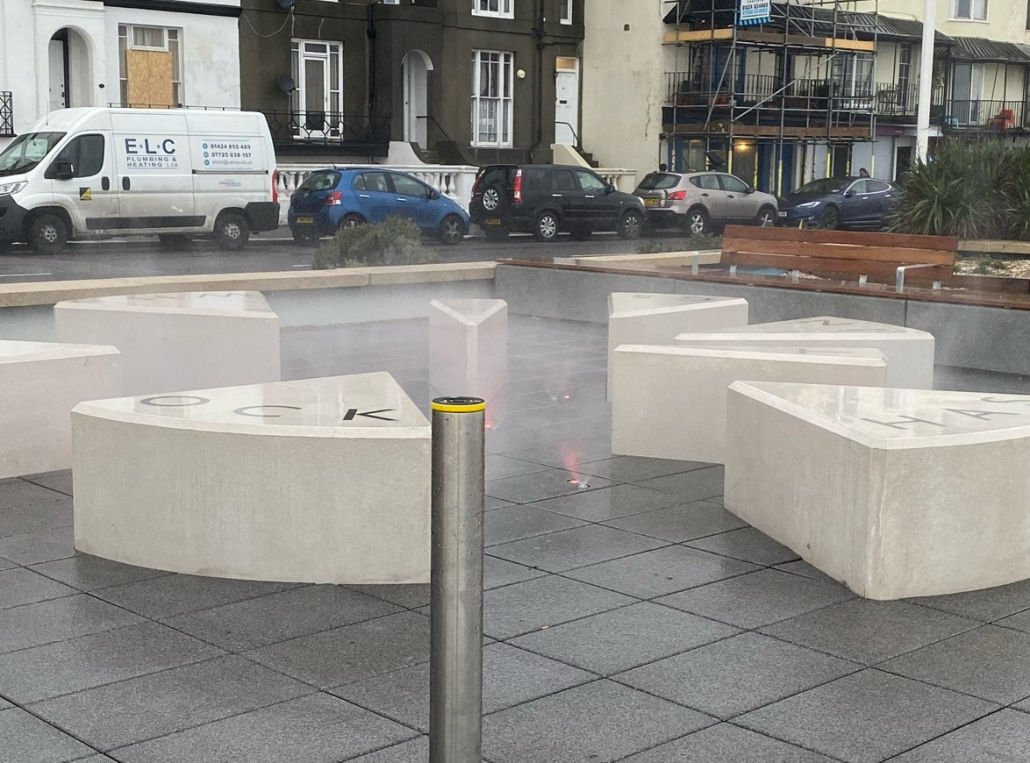 Misting seafront water feature with LED lighting - Hastings | Images