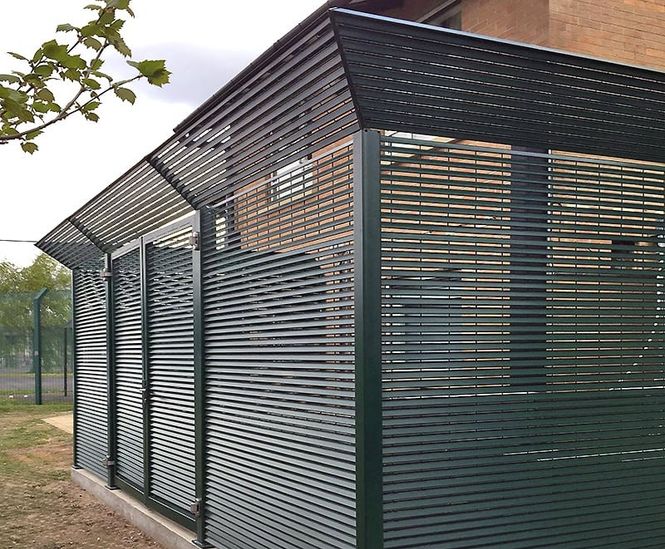 Secure bin compound at Newham Health Centre | Lang+Fulton