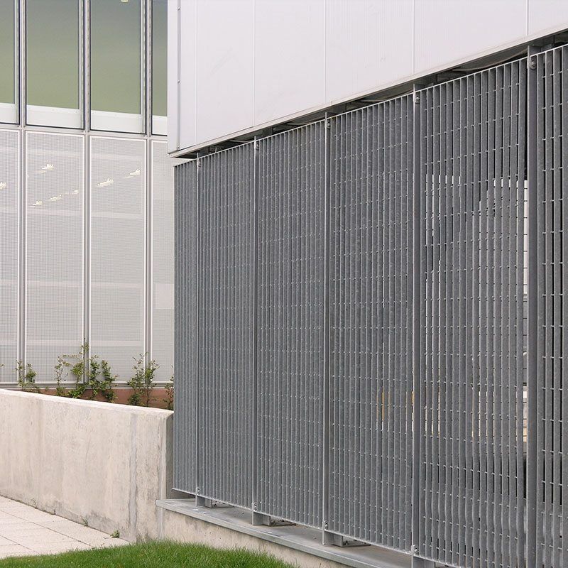 Roma-4 fencing, gates and screening, BBC Scotland | Images