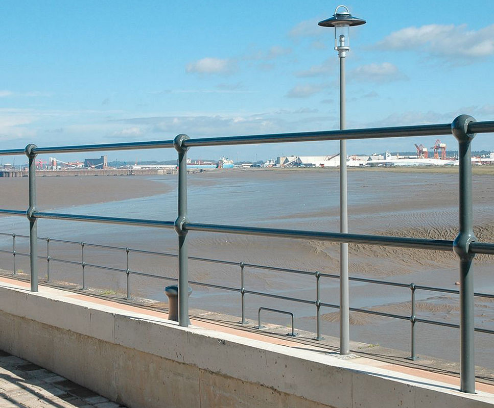 Bridgewater Ductile Iron 2 Rail | Images