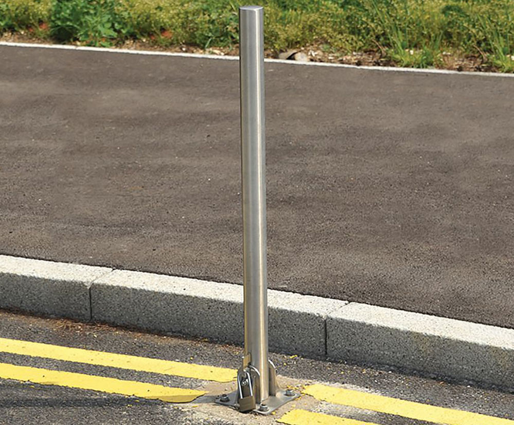 Driveway Security Post 76mm Stainless Steel Fold Down Parking Post With ...
