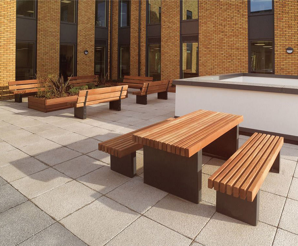 Litchard Picnic Unit | Images