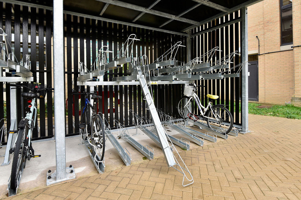 Green roof cycle shelter and 2-tier bike racks for university | Images
