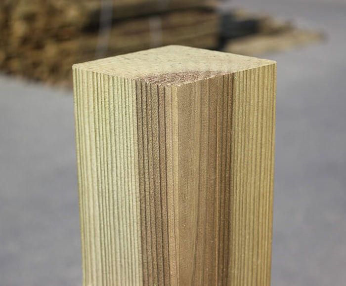Jakposts® - slotted timber posts for panel fencing | Images