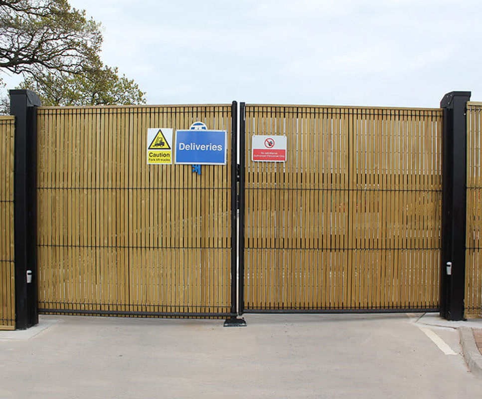 Euroguard swing and sliding mesh gates | Images