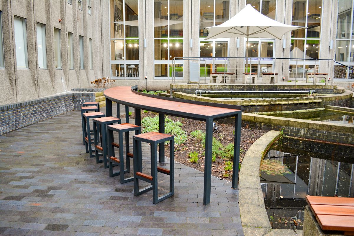 Bespoke outdoor courtyard furniture - University of Manchester | Images