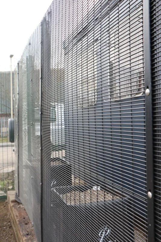 FenceSafe Securus SR1 - temporary security fencing, LPS SR1 | Images