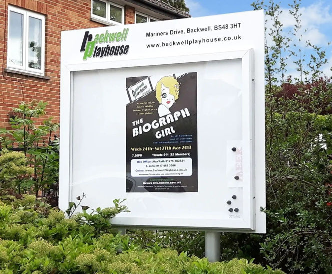 Avenue external sign panels | Signscape and Signconex