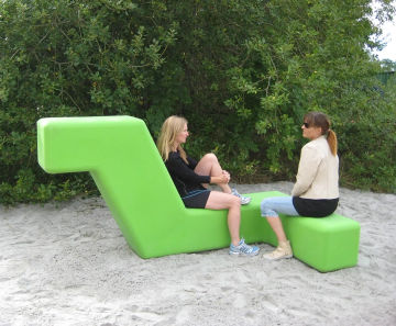 Polyethylene benches | EXTERNAL WORKS