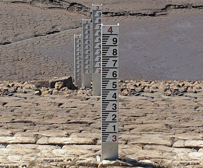 Water depth gauge boards | Shelley Signs