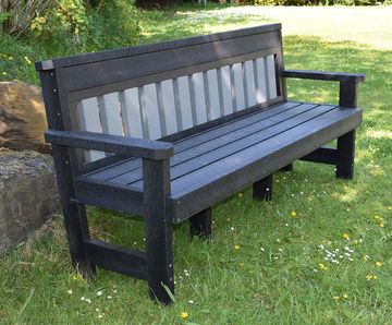 Outdoor benches | EXTERNAL WORKS