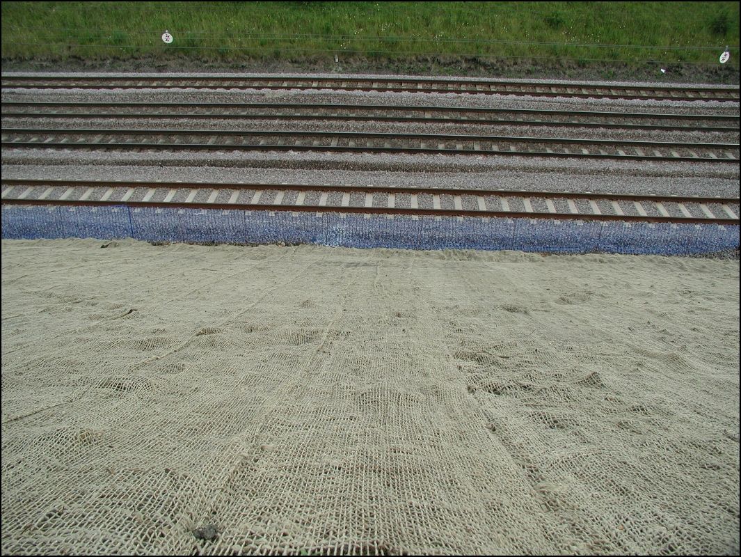 Soil Saver™ biodegradable jute erosion control mesh | Images