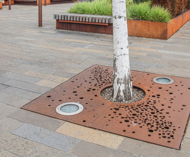Tree Grilles Square | Streetlife