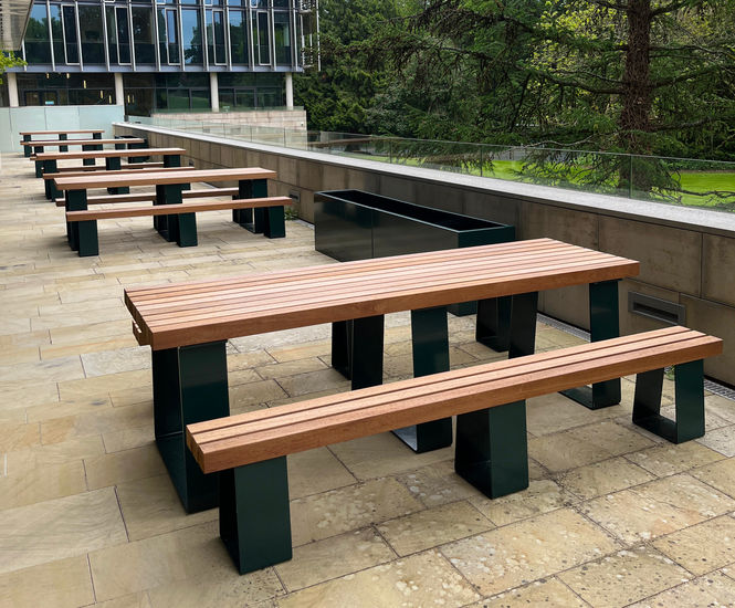 Exeter 025 hardwood picnic table and benches | Benchmark Design