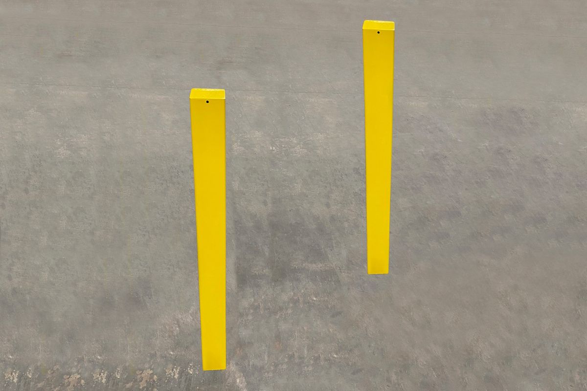 AUTOPA plain square galvanised steel bollards | Images