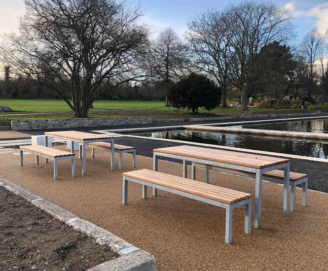 Parallel steel and iroko hardwood bench | Furnitubes