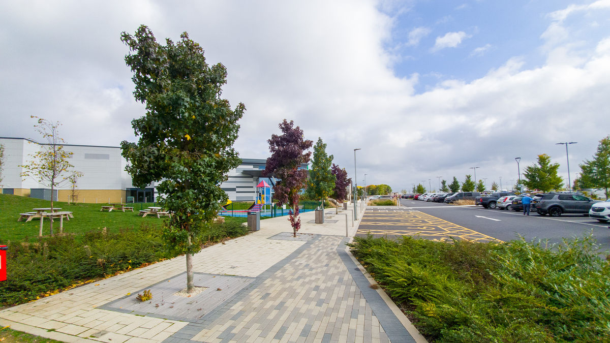 Images for Supporting green infrastructure at Moto Rugby motorway services