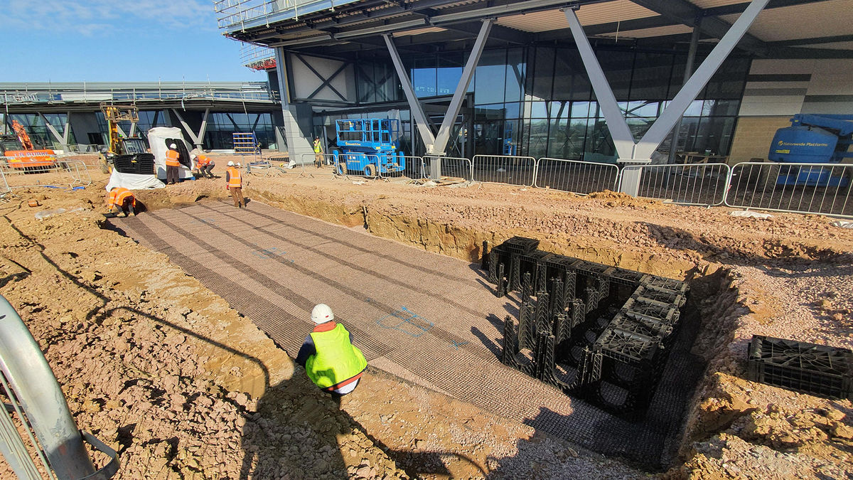 Images for Supporting green infrastructure at Moto Rugby motorway services