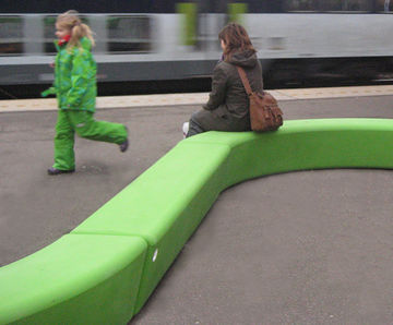 Polyethylene benches | EXTERNAL WORKS