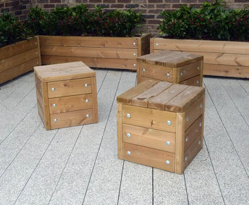Timber benches | EXTERNAL WORKS