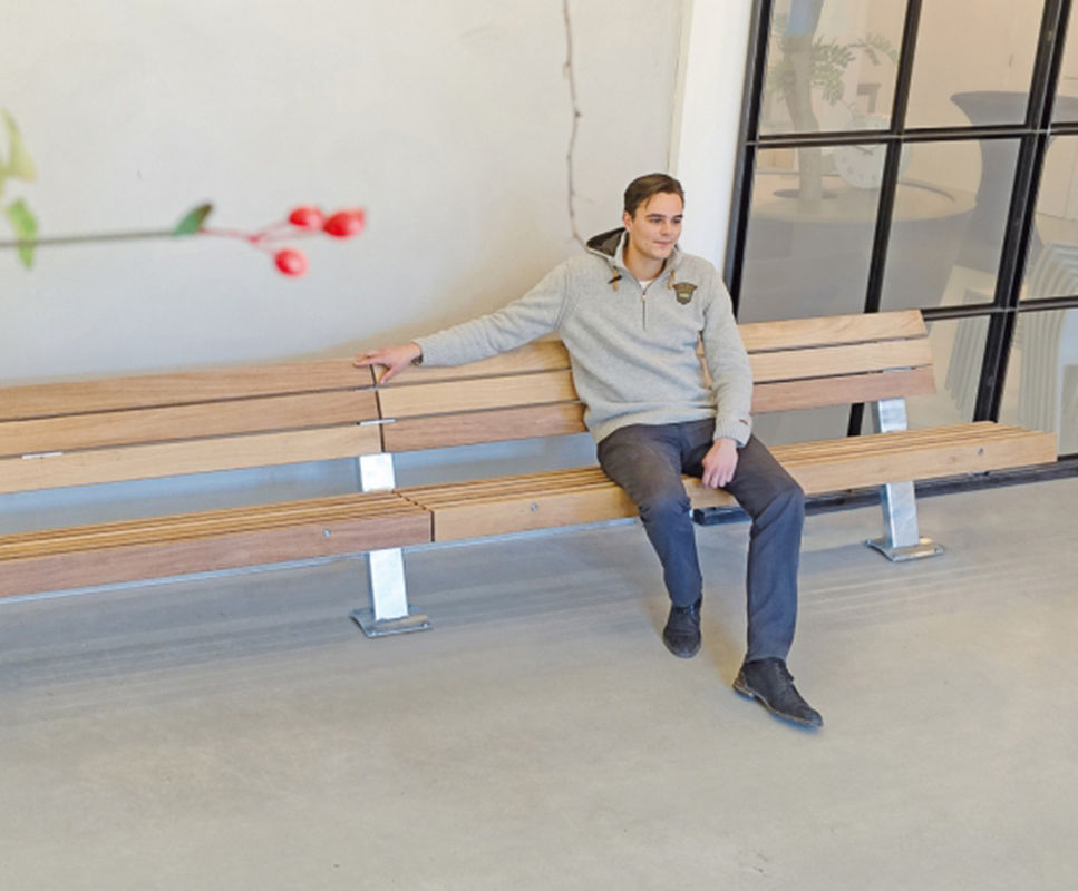Lean Standard Benches | Images