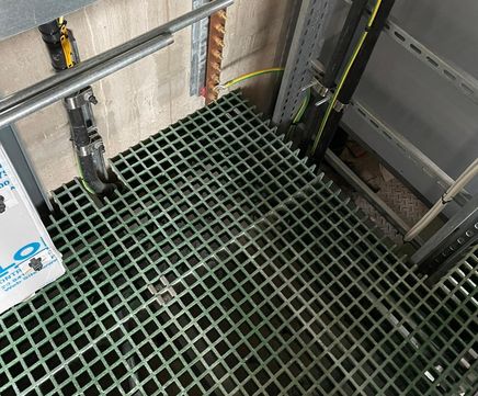 Service risers - everything you need to know | Step on Safety