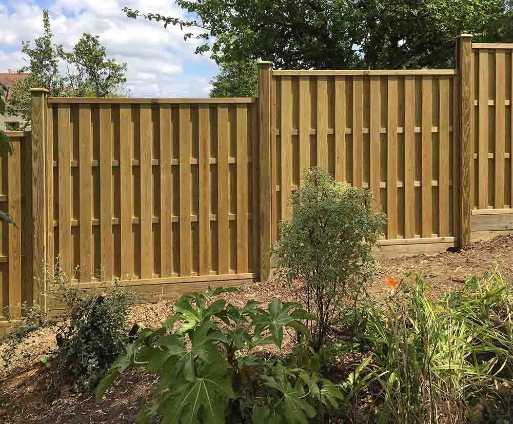 Hit and Miss vertical timber fencing Jacksons Fencing