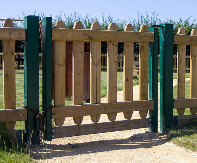 Playtime® - RoSPA approved child safe gates | Jacksons Fencing