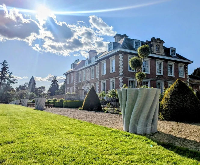 Bespoke 3D printed large outdoor feature planters | Versarien