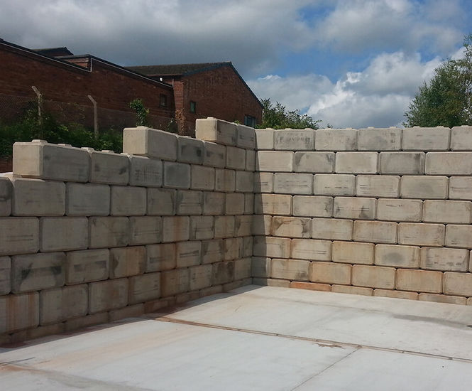 Easi-Bloc™ - precast concrete interlocking blocks | FP McCann